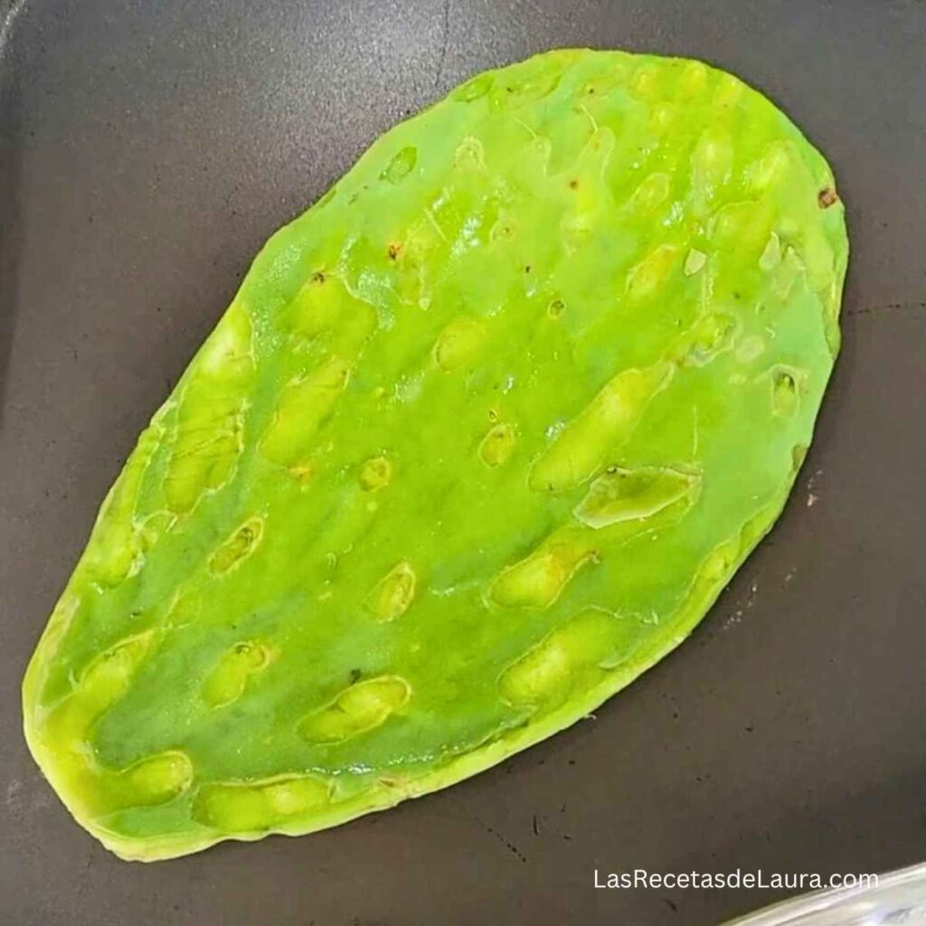 Nopales Asados con queso